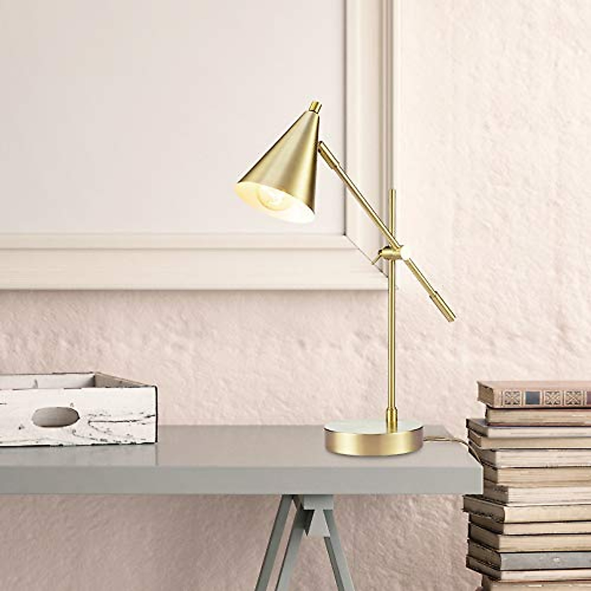 Globe Electric 52887 18" Desk Lamp, Matte Brass, Adjustable Height, Balance Arm, Rotary Switch on Shade, Home Décor, Desk Lamps for Home Office, Home Office Accessories, Adjustable Lamp, Modern