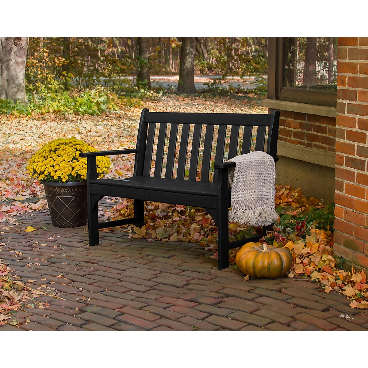 POLYWOOD GNB48BL Vineyard 48" Bench, Black