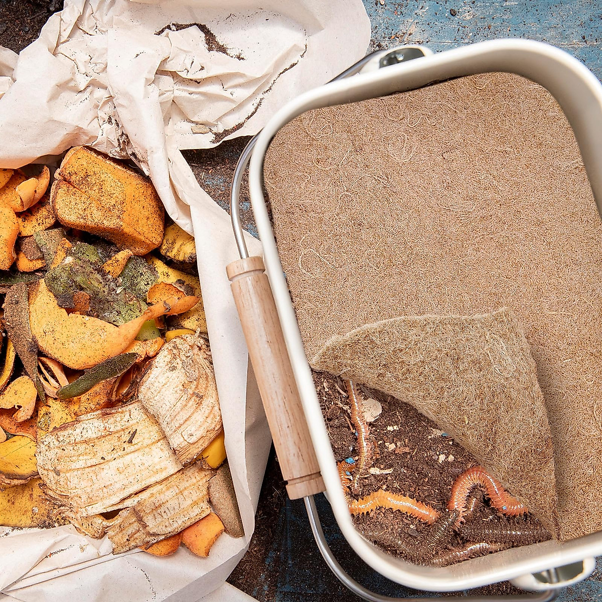 4 Pieces Worm Blanket,2 ftx2 ft Worm Blankets for CompostBin,Jute Fibre Worm Compost Blanket Fits Most Worm Bin Worm Farm for Keeping Worms Dark,Moist