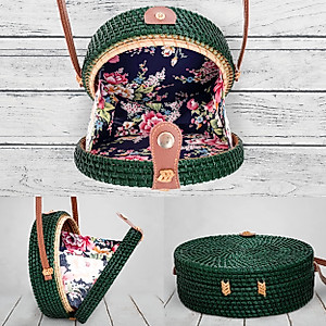 Woven beach bag - Green crossbody bag. Round rattan bags for women. Handwoven natural round rattan bag. Boho style wicker bag. Woven purse durable, trendy, natural rattan small bag.