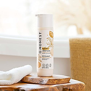 HONEST The Company Sweet Orange Vanilla Conditioning Detangler Spray, 4 fl. oz. and The Company Everyday Gentle Sweet Orange Vanilla Conditioner 10 Fluid Ounces,