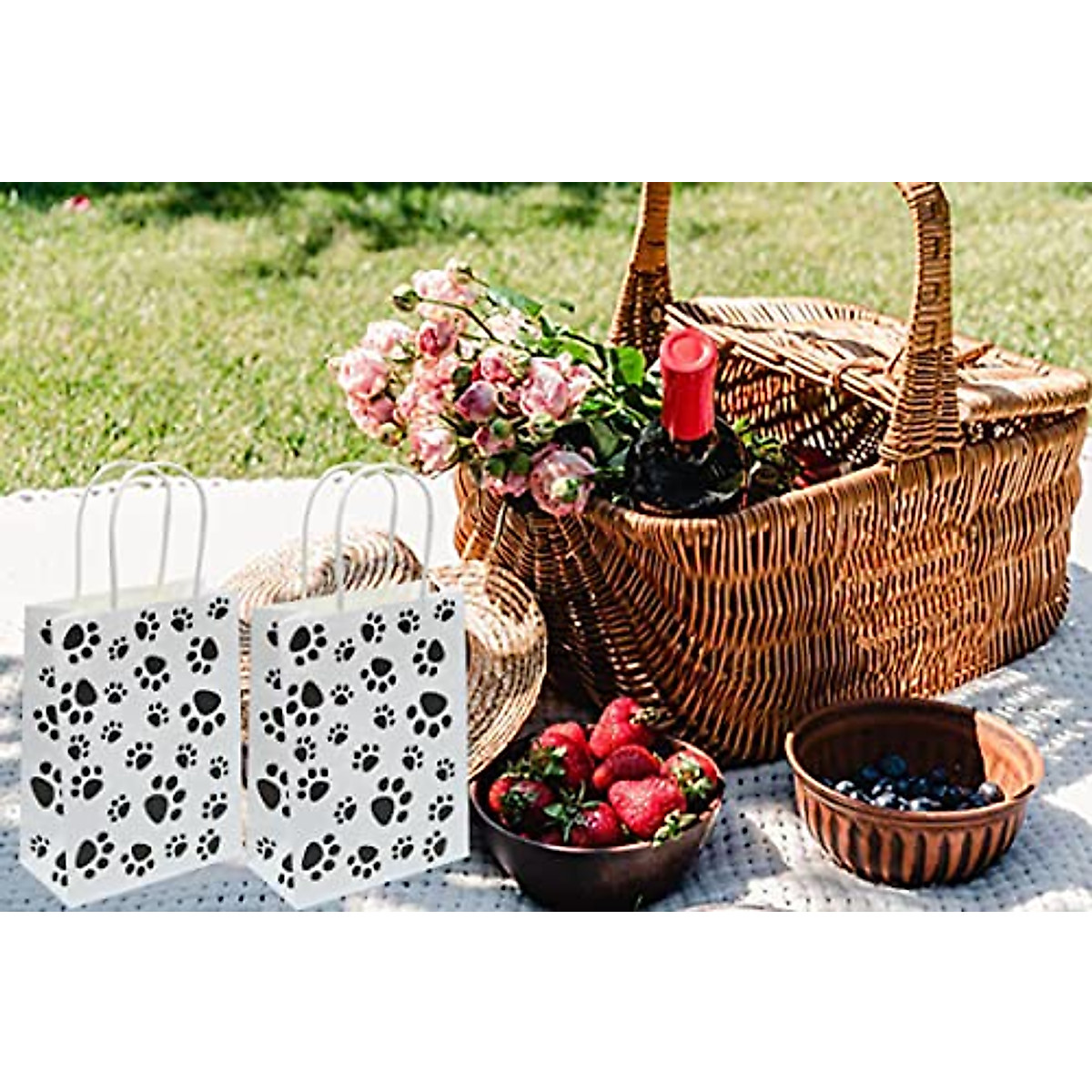 YYaaloa 30pcs Small Gift Bags with Handle Bulk Paw Print White Party Favor Paper Shopping Bags for Kids Birthday Xmas Party Supplies Retail Bags (Paw Print White, Small 30pcs)