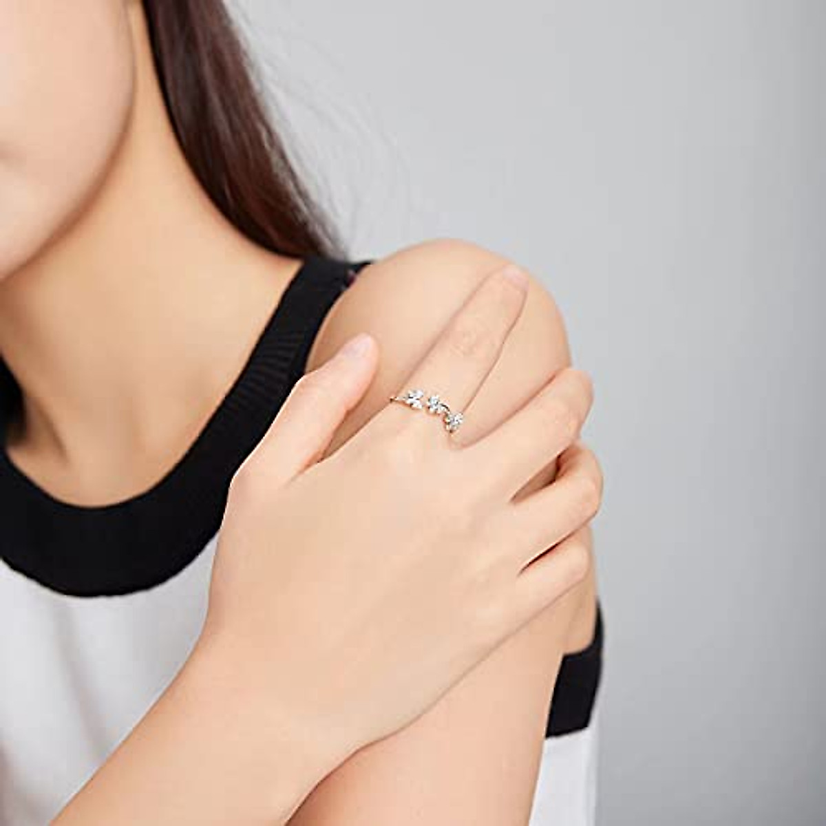 Qings 925 Sterling Silver Butterfly Ring with Shiny Cubic Zirconias, Animal Adjustable Open Ring Birthday Anniversary Jewelry for Women, Adjustable Size 6 to 8