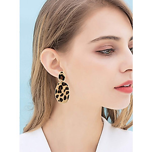 Leopard Print Earrings Lightweight Geometric Faux Leather Drop Dangle Earring Statement Animal Print Stud Earring For Women (brown leopard)