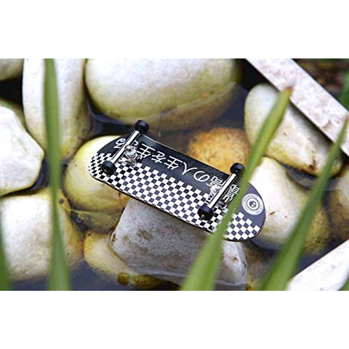 Skull Fingerboards Japan Black Edition 34mm Pro Complete Professional Wooden Fingerboard Mini Skateboard 5 PLY with CNC Bearing Wheels