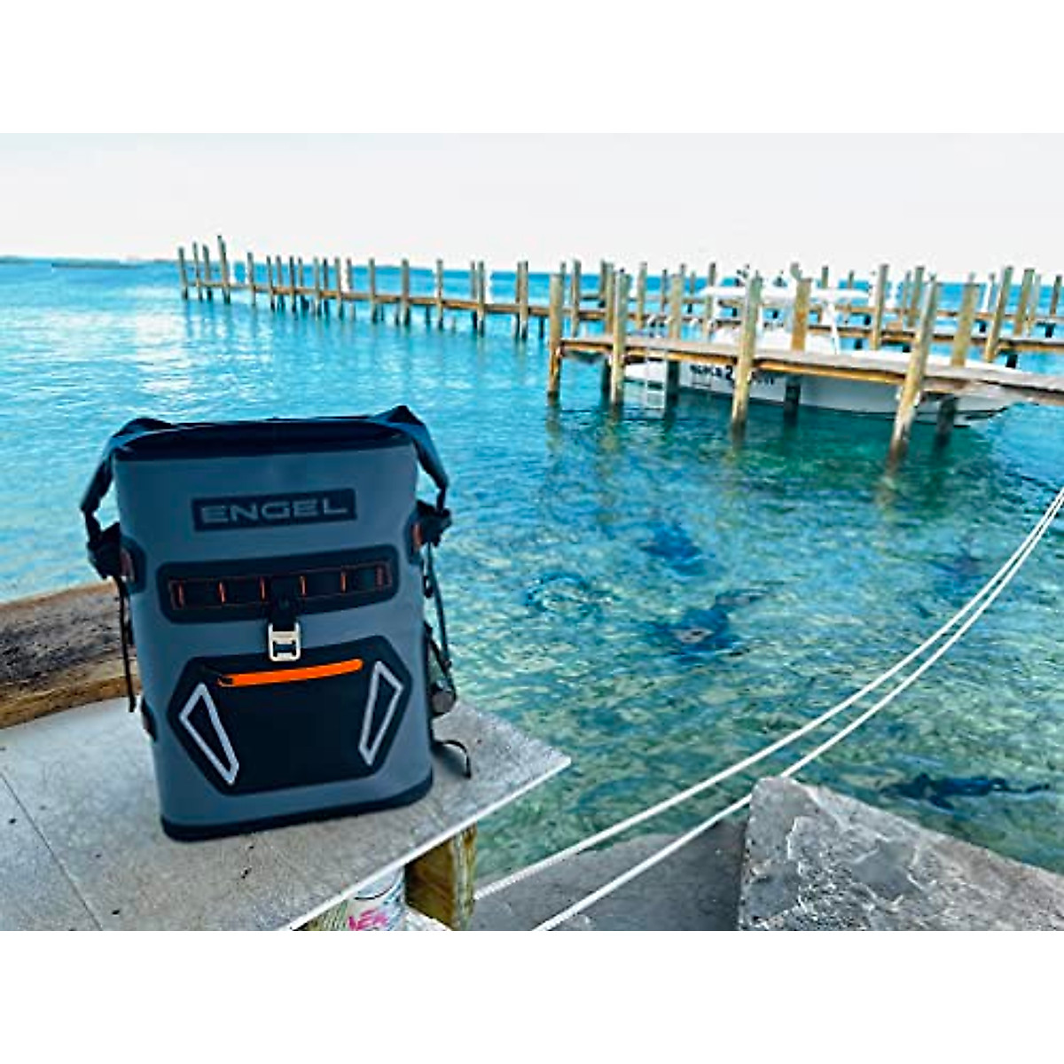 Engel BP25-LG Red 25 Quart Roll-Top High Performance Backpack Cooler Light Gray/Red