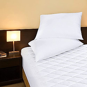 Utopia Bedding 1 Queen Quilted Fitted Mattress Pad with 2 Pack Queen Bed Pillows for Sleeping