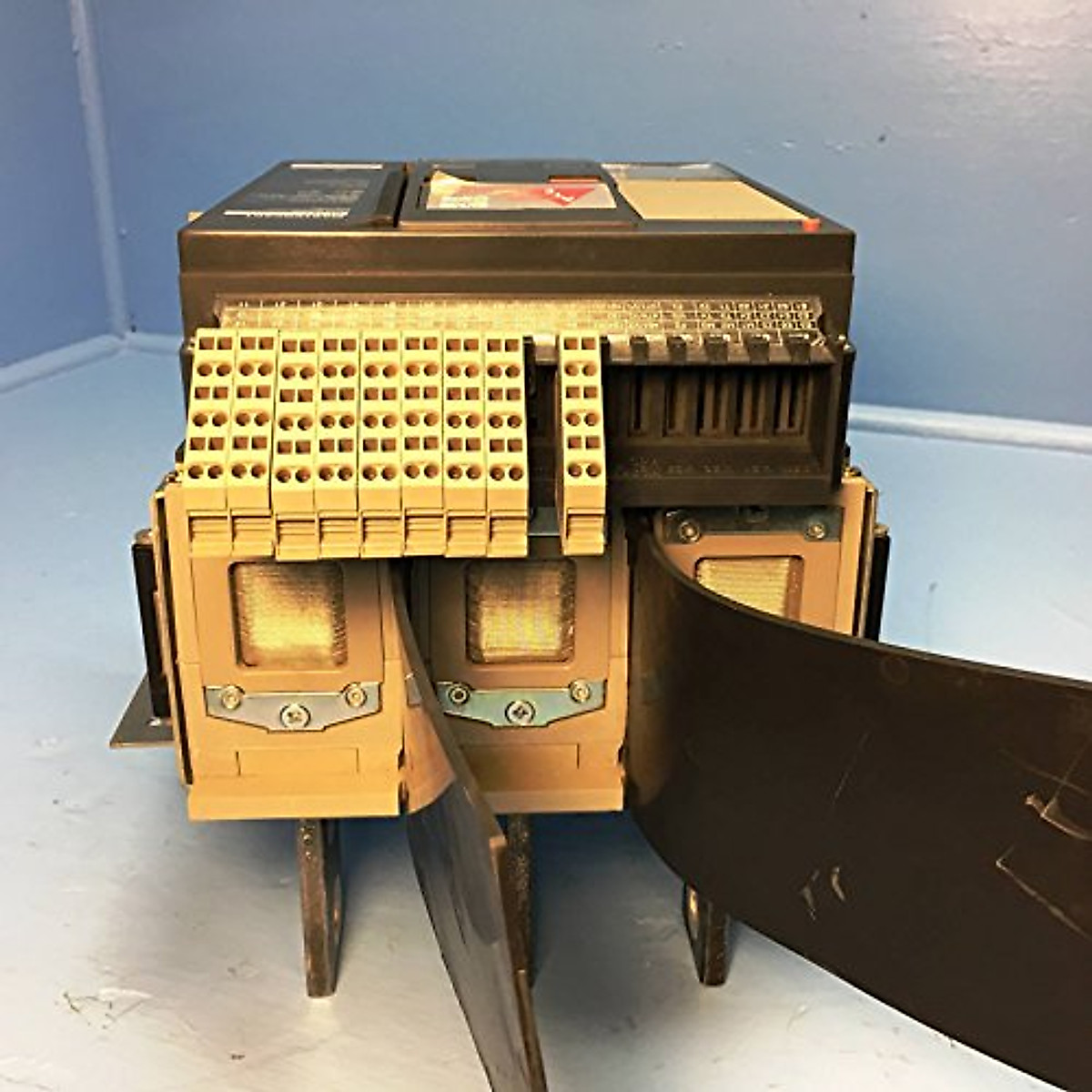 Square D NT16L 1600A Masterpact EO Circuit Breaker 12-804131-00 2 Shunt 1600 Amp