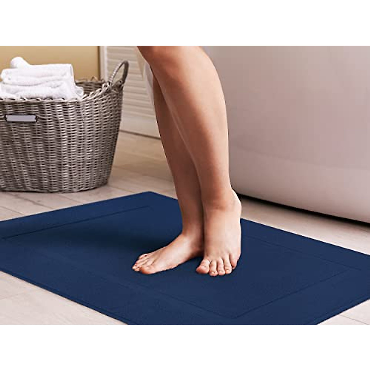 Utopia Towels Bundle Pack of 600 GSM Bath Sheet Set (2-Pack) and Banded Bath Mats (2-Pack) – 100% Ring-Spun Cotton – Highly Absorbent – Soft & Luxurious – Navy