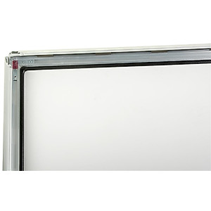 Displays2go Outdoor Frame for 22"x28" Posters or Advertisements, Locking, Weatherproof and Rustproof, Silver Aluminum