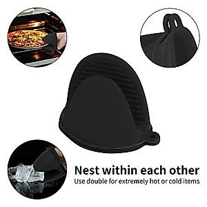 tifanso Silicone Oven Mitts Pot Holders Sets for Kitchen Heat Resistant Small Kitchen Mittens Rubber Air Fryer Mitts Mini Pot Pinch Grip for Cooking and Baking 1 Pair (Black)