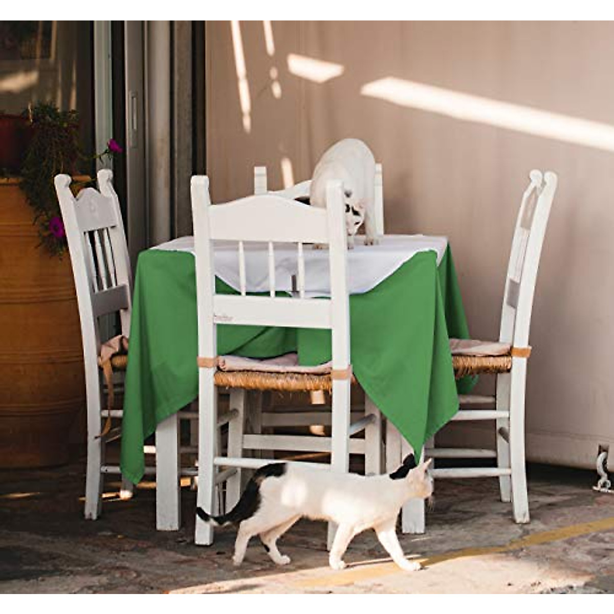 YLZYAA Tablecloth - 54 x 54 Inch -Green-Square Polyester Table Cloth, Wrinkle,Stain Resistant - Great for Buffet Table, Parties, Holiday Dinner & More