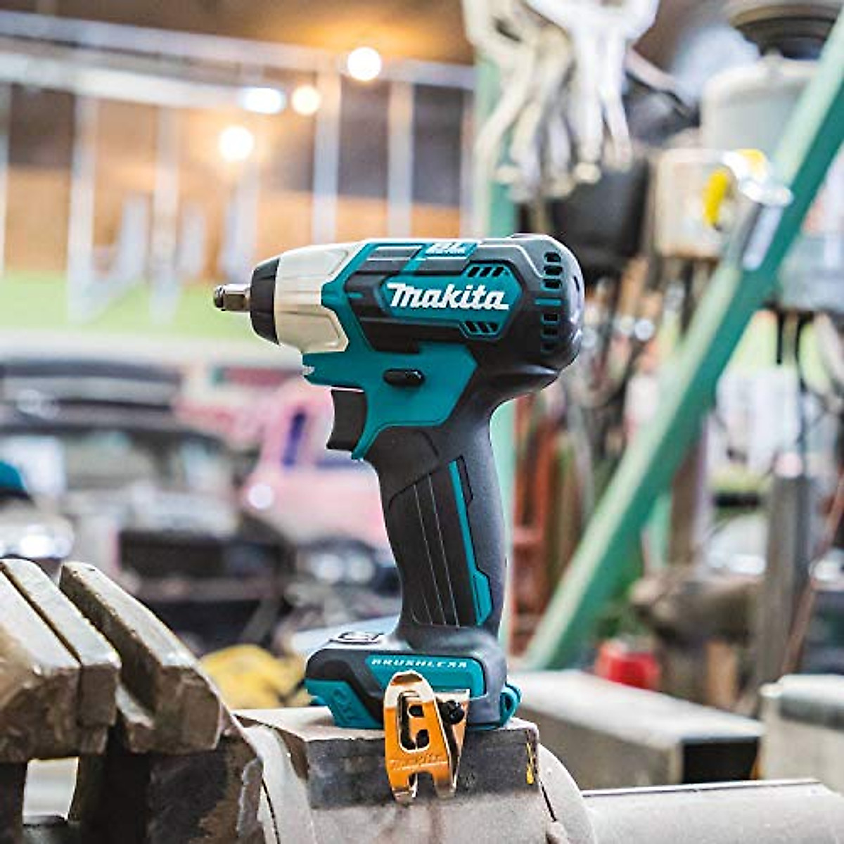 Makita WT05Z 12V max CXT® Lithium-Ion Brushless Cordless 3/8" Sq. Drive Impact Wrench, Tool Only