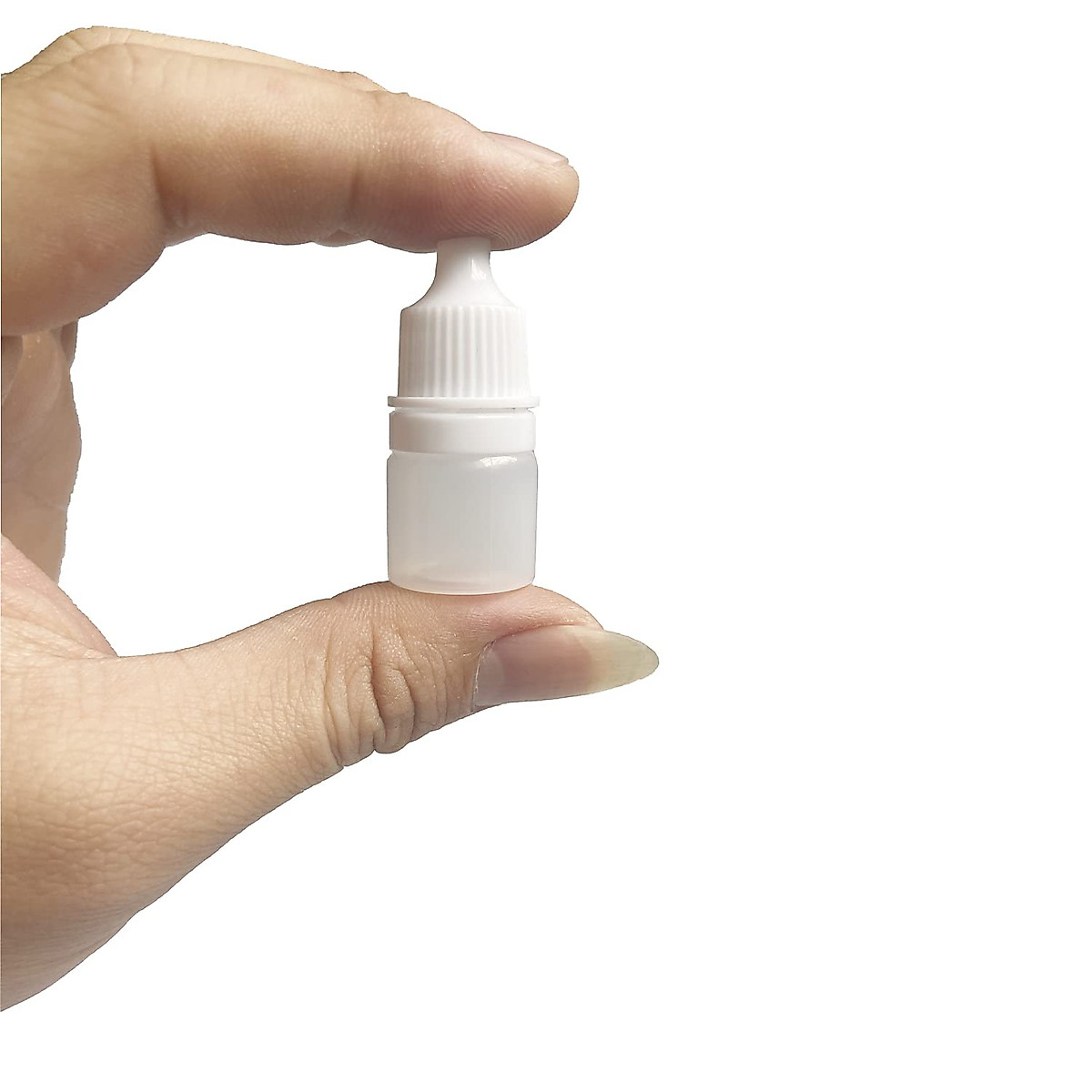 Muluo 30 Pcs 2ml Empty Plastic Squeezable Eye Dropper Bottle, White, 1.8in Diameter, 4.2in Length, Polyethylene Plastic