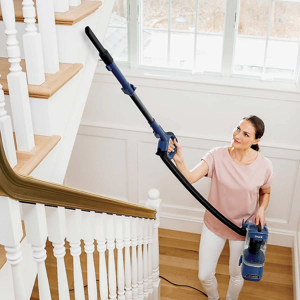 SHARK Shark NV800QBL Performance Lift-Away ADV DuoClean PowerFins Upright Vacuum with Self-Cleaning Brushroll Powerful Pet Hair Pickup and HEPA Filter, Blue (Renewed)