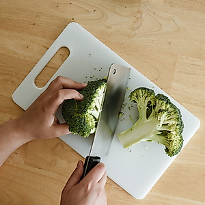 Chef Craft Basic Solid Plastic Cutting Board, 13 x 8 inch, White