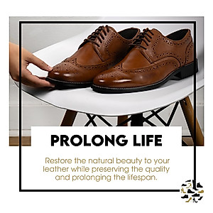 Shoe Clinic Leather Cleaner | Deep Clean Shoes, Sneakers, Boots, Heels, Sandals, and More | Natural Quick Drying Premium Shoe Cleaner (125 ml / 4.2 oz)