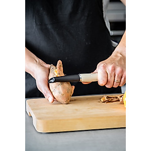 KitchenAid Euro Peeler, Stainless Steel Swivel Peeler for Fruit and Vegetables – Almond Cream