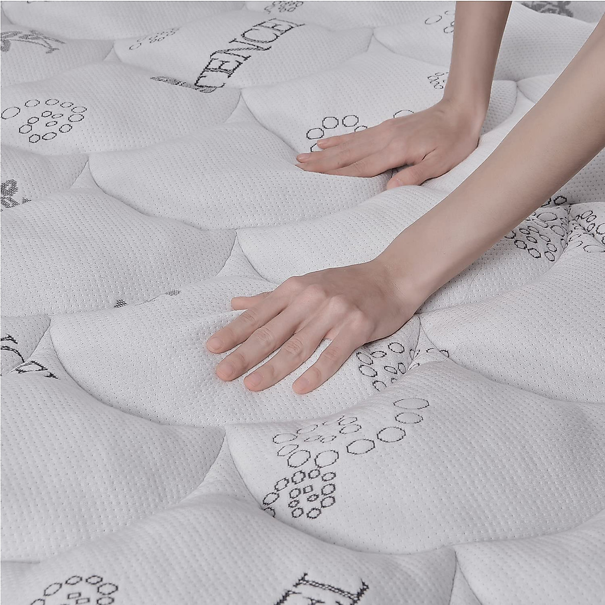 Softhour Padded Topper King Size 40% Tencel Blend Rayon from Bamboo and Cotton Filled Mattress Cover, Thick, Luxurious and Comfort Mattress Pad, Deep Pocket for 21" Mattress