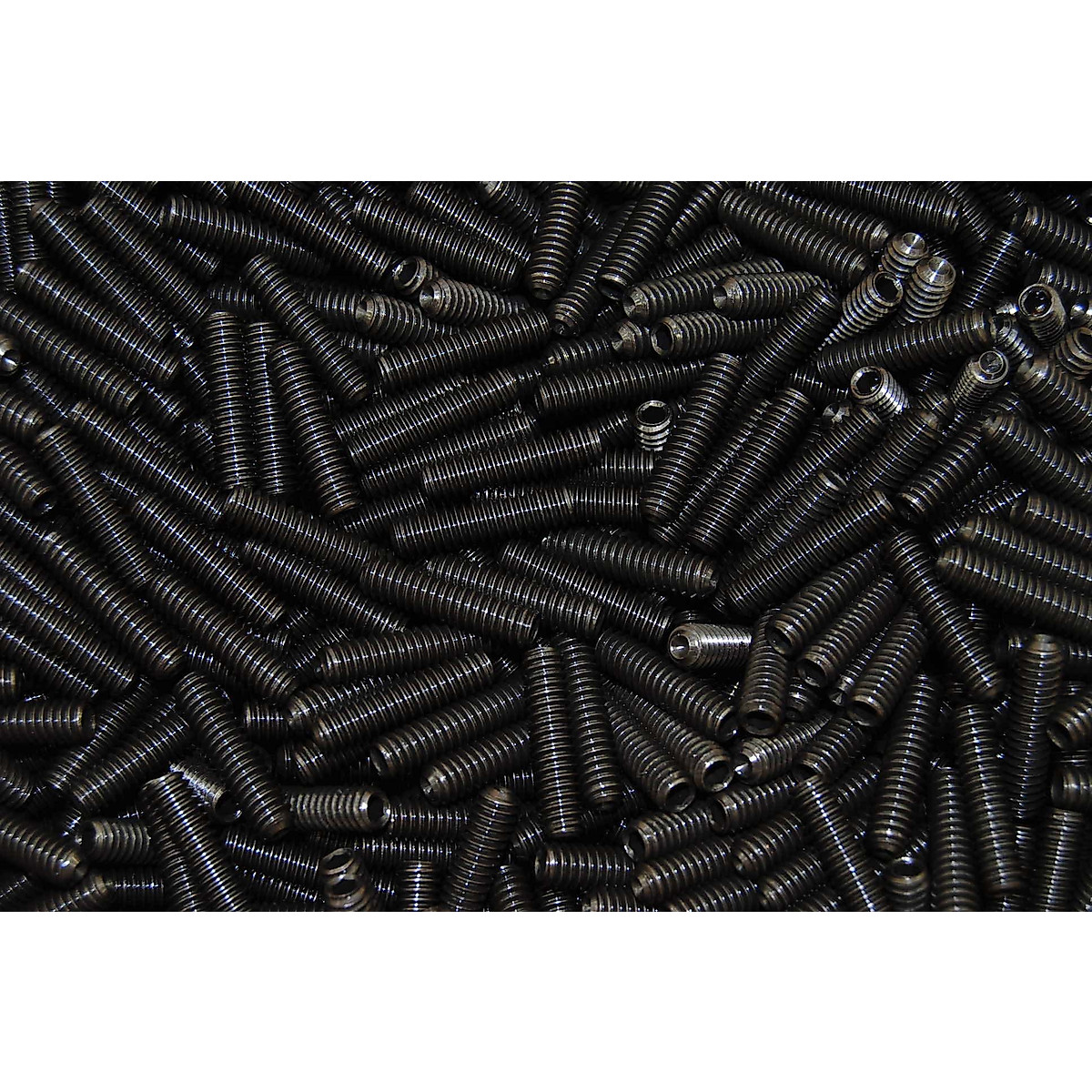 (500) Socket Set Screw 1/4-20 x 1 Cup Point Allen Plain Black