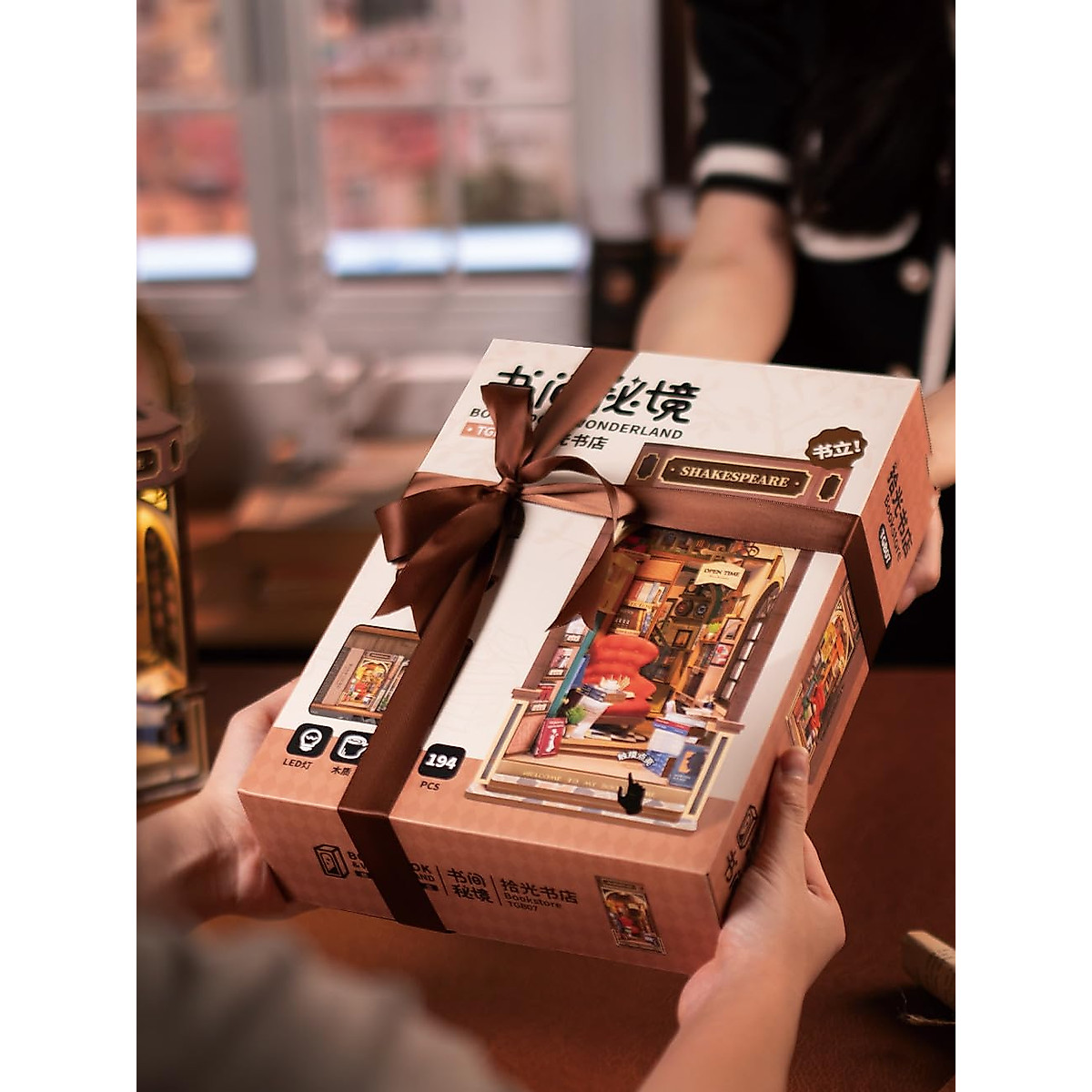 rowood Book Nook,DIY Book Nook Kits for Adults,3D Wooden Puzzle Bookend Miniature Kit,Bookshelf Insert Decor Alley,Wood Craft Hobbies for Women/Men,Birthday Christmas Gifts-Bookstore