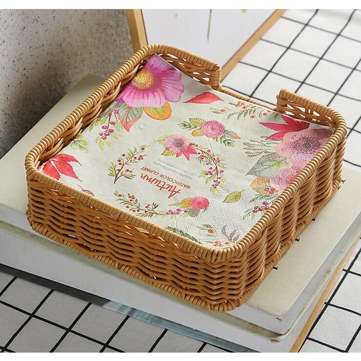 123Arts 2pcs Square Napkin Holders, Plastic Table Paper Towel Holders for Restaurant Home Decor,7.4 Inches