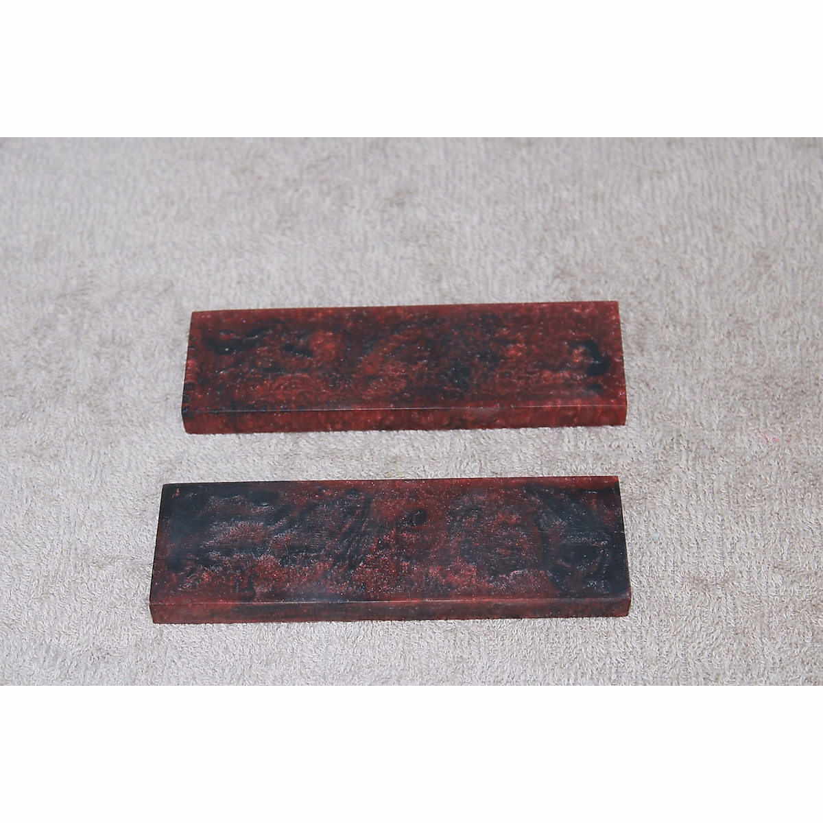 Resin Knife Scales Blank for DIY Crafts Knife Gun Handle Decoration, Exotic Knife Scales,Timber Handle Plate for Music Instruments (Burgundy)