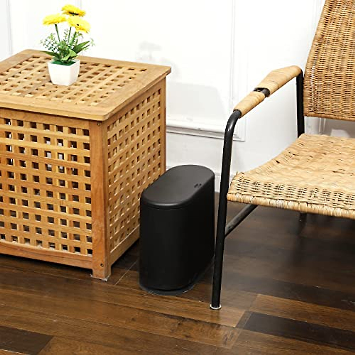 Cq acrylic 12 Liter Rectangular Plastic Trash Can Wastebasket with Press Type Lid,3.17 Gallon Dog Proof Garbage Container Bin for Bathroom,Powder Room,Bedroom,Kitchen,Craft Room,Office,Black