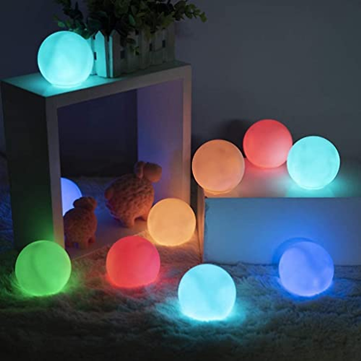 Angoily Pool Decor 8Pcs Floating Pool Lights LED Pool Ball Lights Light Up Pool Balls Float or in Pool Garden Patio Party Outdoor Garden Decoration