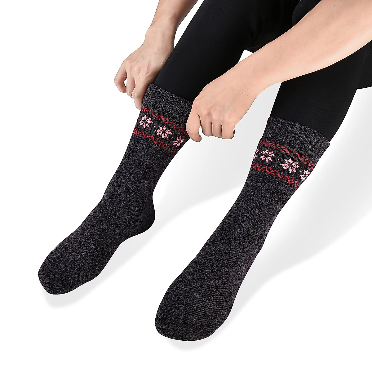 NinetoFiveLife Pack of 4 Womens Socks Wool Socks for Women Sports Hiking Winter Warm Soft and Comfortable