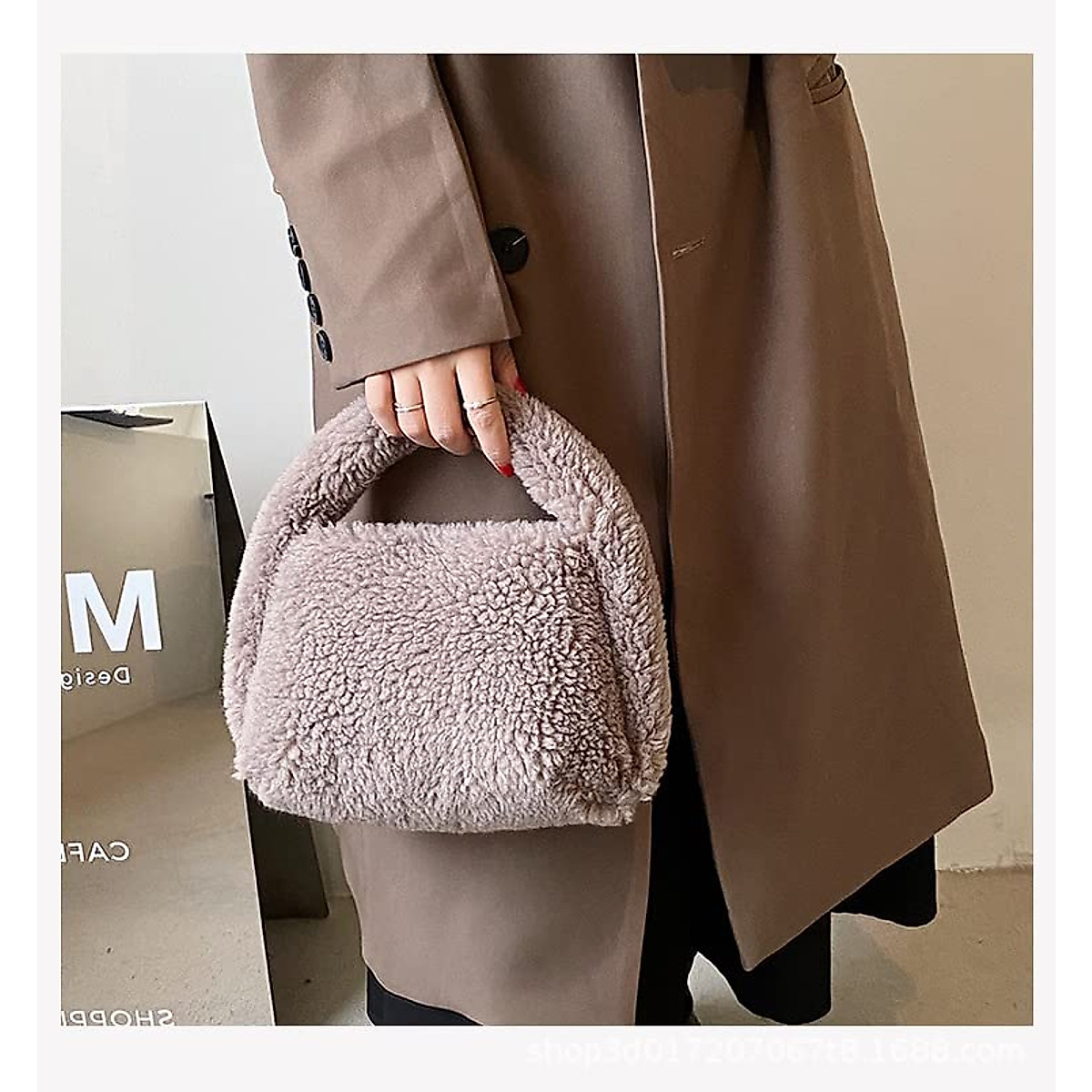 XPONNI Fuzzy Dumpling Bag, Cute Fluffy Bags Y2k, Cute Mini Handbags, Faux Fur Bag, Plush Underarm Bag (Light Brown)