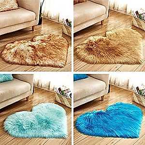Firlar Imitation Wool Rugs Shaggy Carpet Mat, Faux Plush Floor Mattress Blanket Cushion Pad, Fluffy Sheepskin Area Rug Super Soft Heart Shaped Rugs, Non Slip Bedroom for Home Living Room Decor, Red