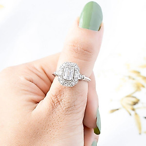 Octa Pearl 0.80 Carat Emerald, Baguette & Round Cut Cubic Zirconia Stone Art Deco Style Wedding Ring In 925 Sterling Silver (VVS, 4/5 CTW, 9 US) CZ Ring