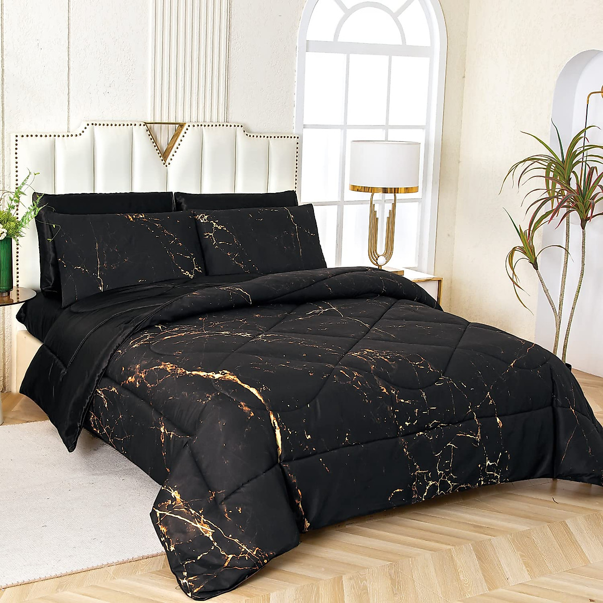 aoaoaoway Black King Marble Comforter Sets, 5 Pieces (1 Quilt + 2 Pillowcases + 2 Silk Pillowcases) Stylish Bedroom Design, Super Soft Silk Microfiber Quilt, All Seasons(Black4,King)