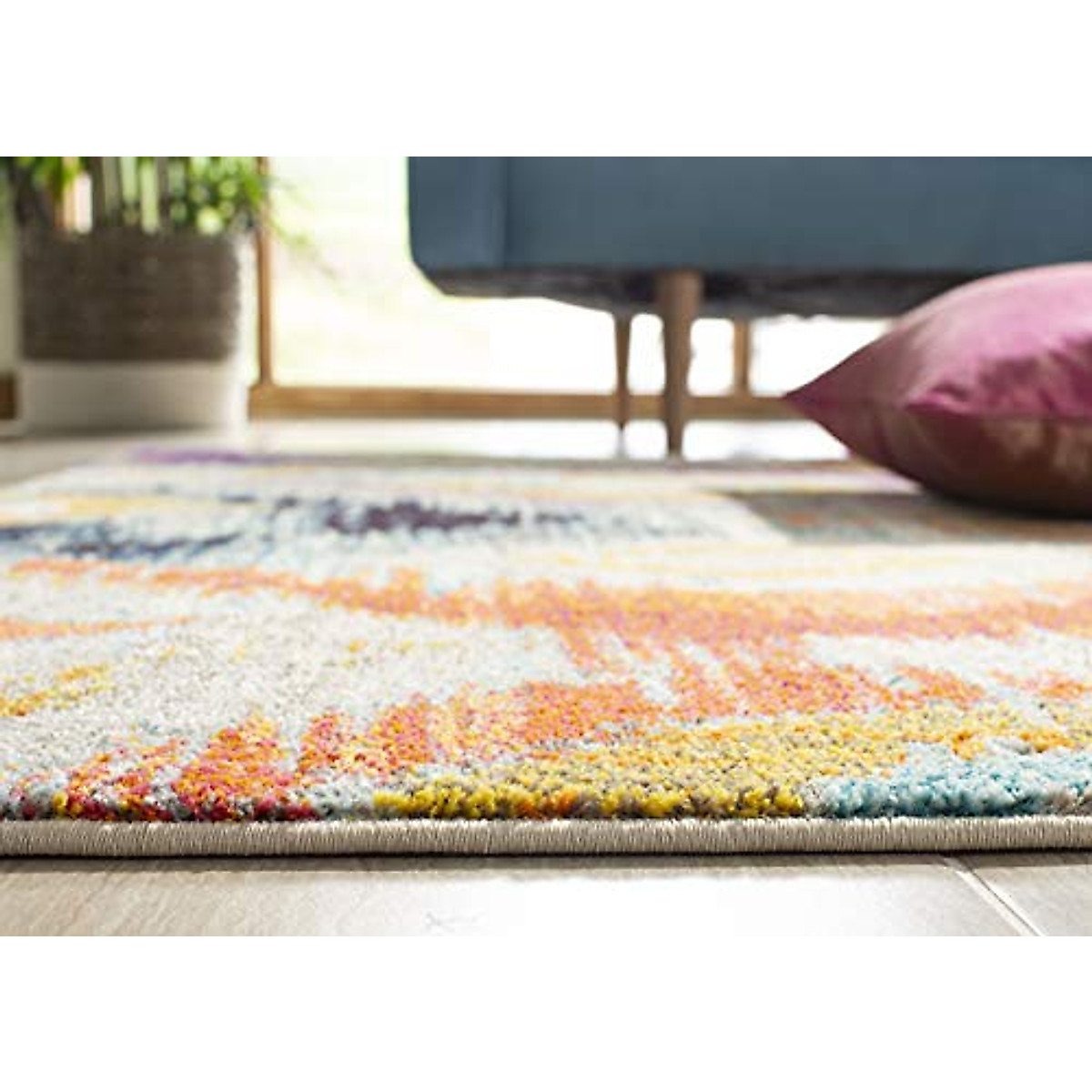 SAFAVIEH Monaco Collection 5'1" x 7'7" Multi MNC242F Ogee Trellis Watercolor Distressed Non-Shedding Living Room Bedroom Area Rug