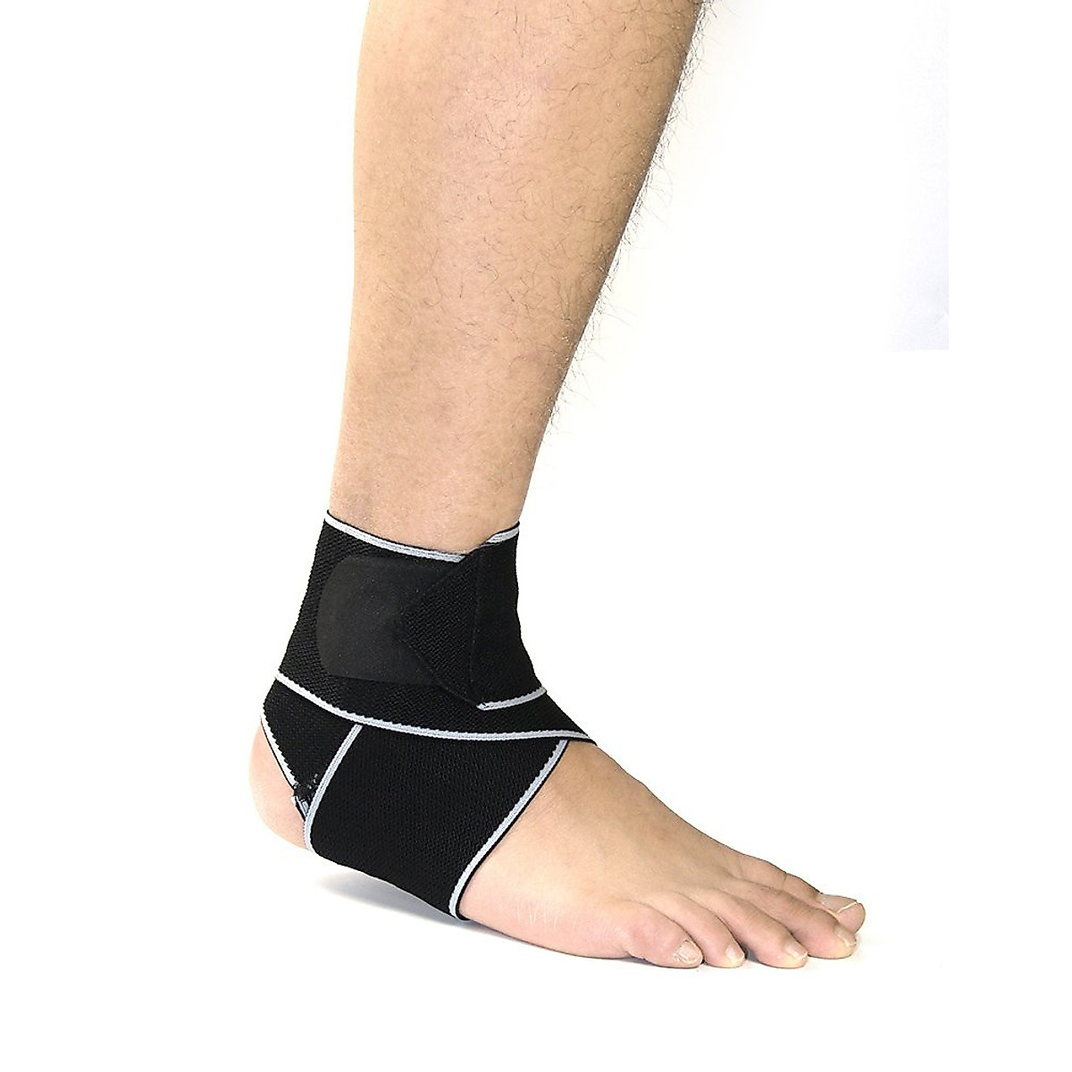 Lareinae Breathable Ankle Support Compression Brace with Adjustable Strap, Great for Runners, Ankle Sprain, and Swelling and Plantar Fasciitis, Instant Pain Relief, Suitable for Men&Women