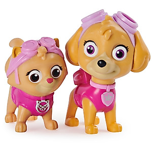 Paw Patrol, Kitty Catastrophe Gift Set with 8 Collectible Toy Figures, for Kids Aged 3 and Up