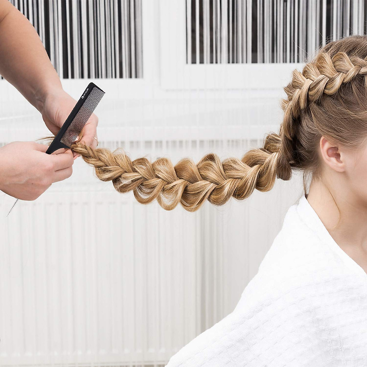 HYOUJIN Carbon Hair Rat Tail Combs Parting Rattail Combs Teasing Fine Tooth Comb Metal Hair Pick Detangling Combs for Women for Curly Hair Black