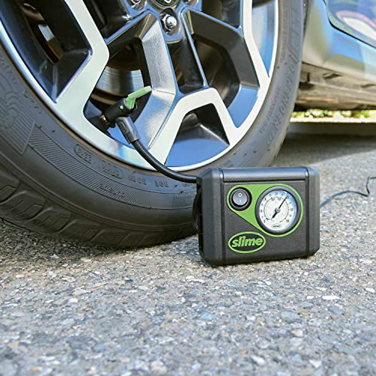Slime 40059 Tire Inflator, Junior, Compact, Powerful, Portable Car Air Compressor, Lightweight, Analog, Flat Tire Repair, 12V, 12 min Inflation