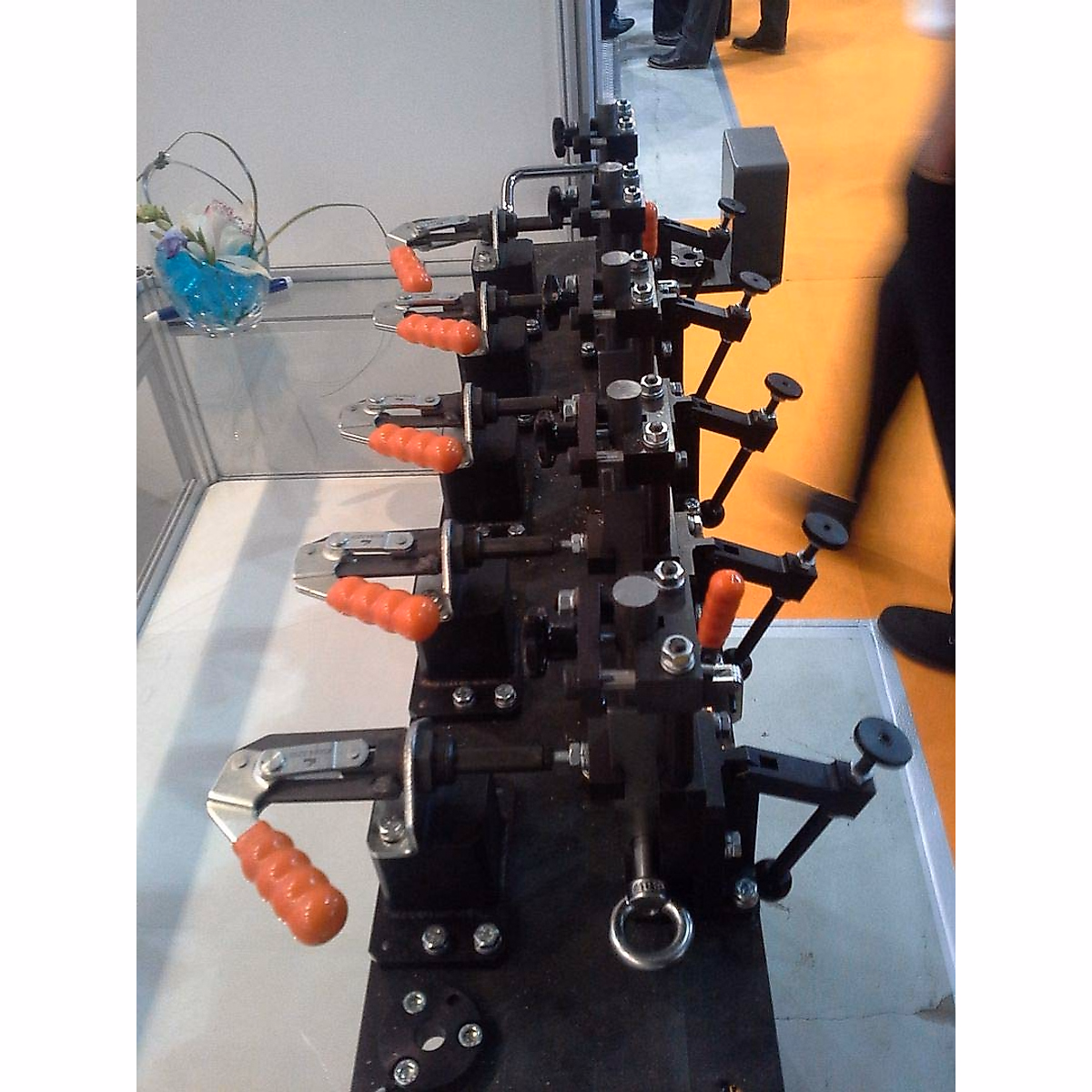 850LB M10 P=1.5 FLG BASE STRAIGHT LINE CLAMP METRIC THREAD