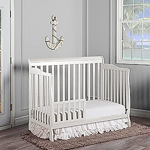 Dream On Me Convertible Crib Toddler Guard Rail in White, Compatible with Select Cribs, Crib to Toddler Bed Conversion, Easily Attachable (21.25L x 1.2W x 12.25H)