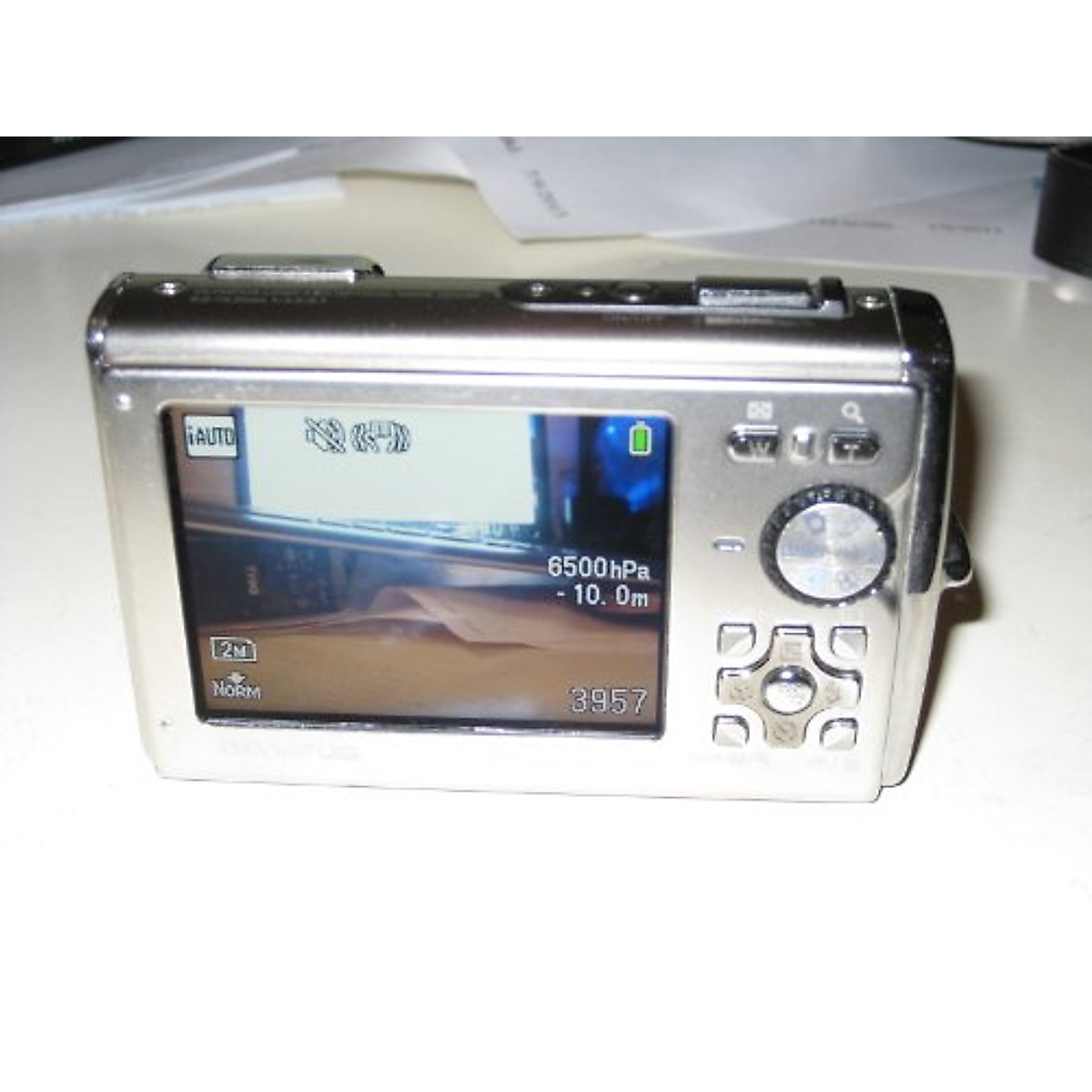 Olympus Stylus Tough 8000 12MP 2.7 LCD Digital Camera (Blue)