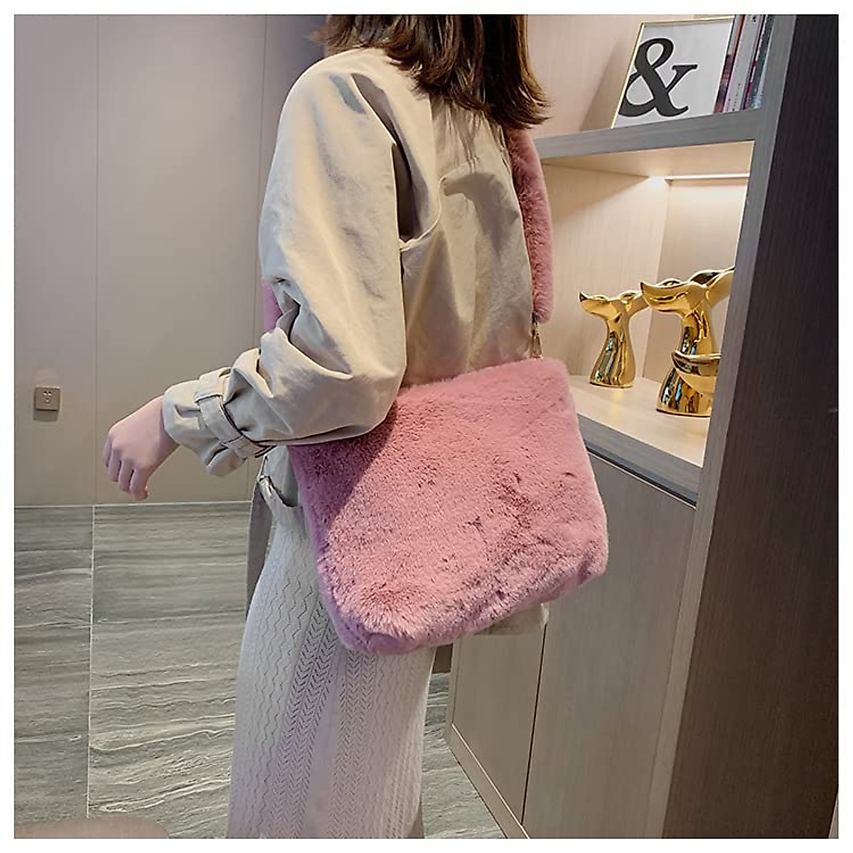 JARPSIRY Plush Underarm Bag Ladies Faux Fur Fluffy Crossbody Shoulder Bag Women Soft Furry Tote Handbag for Autumn and Winter