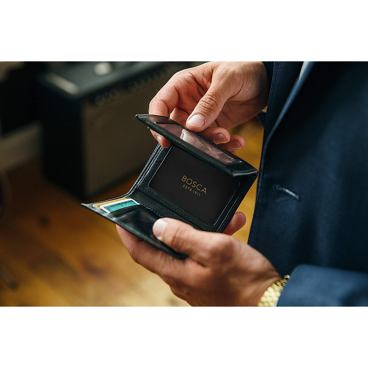 Bosca Men's Wallet, Old Leather Double I.D. Tri Fold Wallet with RFID Blocking, Black