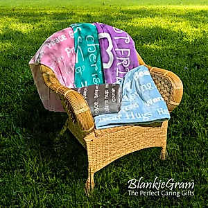 I Love You Throw Blanket, Blanket with Love for Best Friends, Couples, and Family, Perfect Heartfelt Gift for Loved Ones (Pink) - BlankieGram