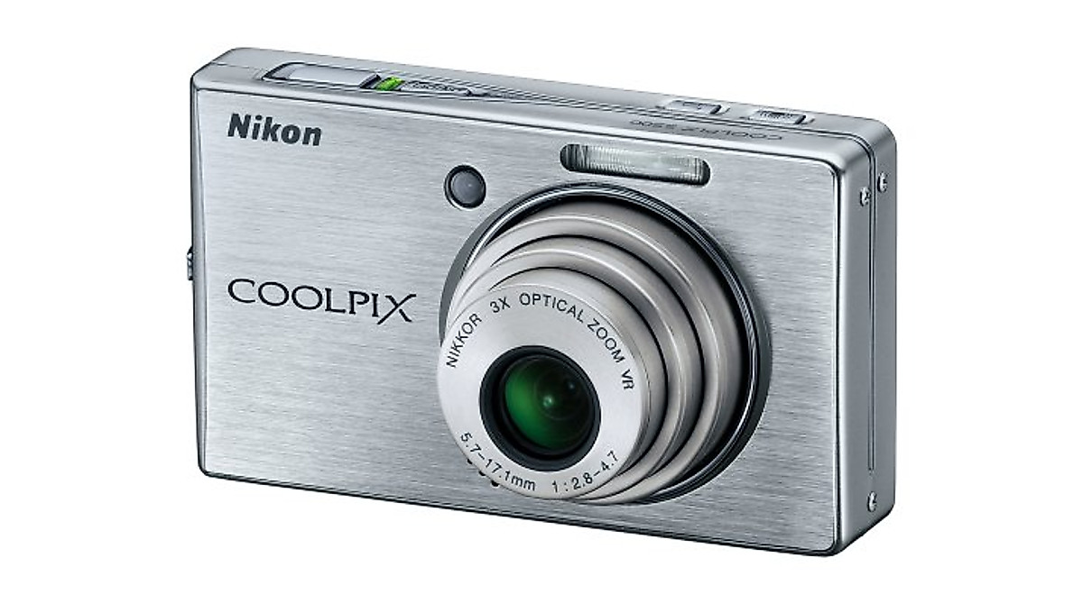 Nikon Coolpix S500 7MP Digital Camera with 3x Optical Zoom