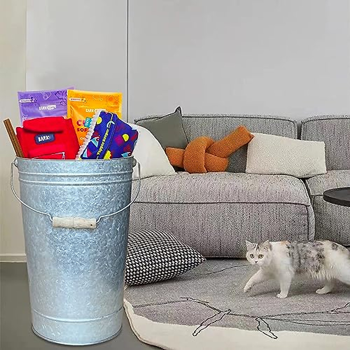 Eonvgei Metal 3.5 Gallon Large Wastebasket Trash Can,with Wooden Handle for Bedroom,Kitchen,Bedroom,Home Office Decor，13 Liters (Silver)