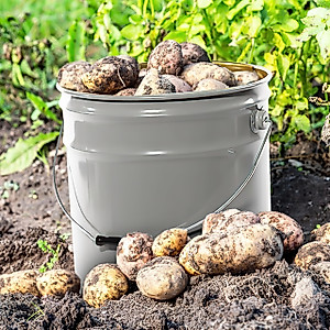 ATERET 5 Gallon Black Metal Bucket & Lever Lock Pail Lid, Heavy Duty Durable Pails and Lids for Outdoor and Household Use (1 Pack)