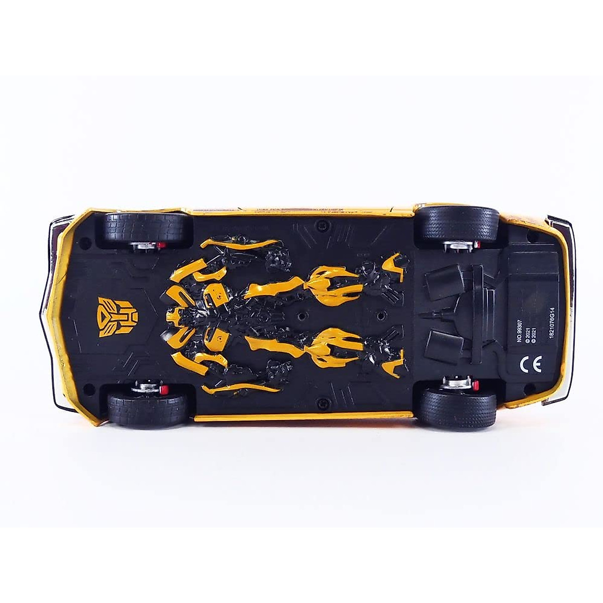 Transformers 1:24 1977 Chevy Camaro Bumblebee Die-cast Car with Coin, Toys for Kids and Adults