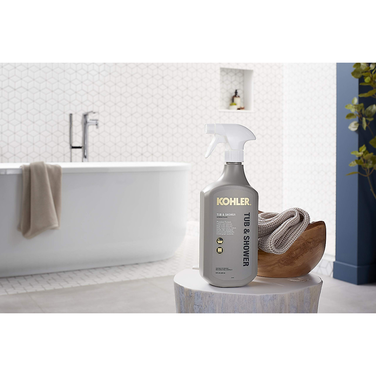 Kohler K-EC23732-NA Tub and Shower Cleaner, Bathroom Cleaner, 28 FL Oz